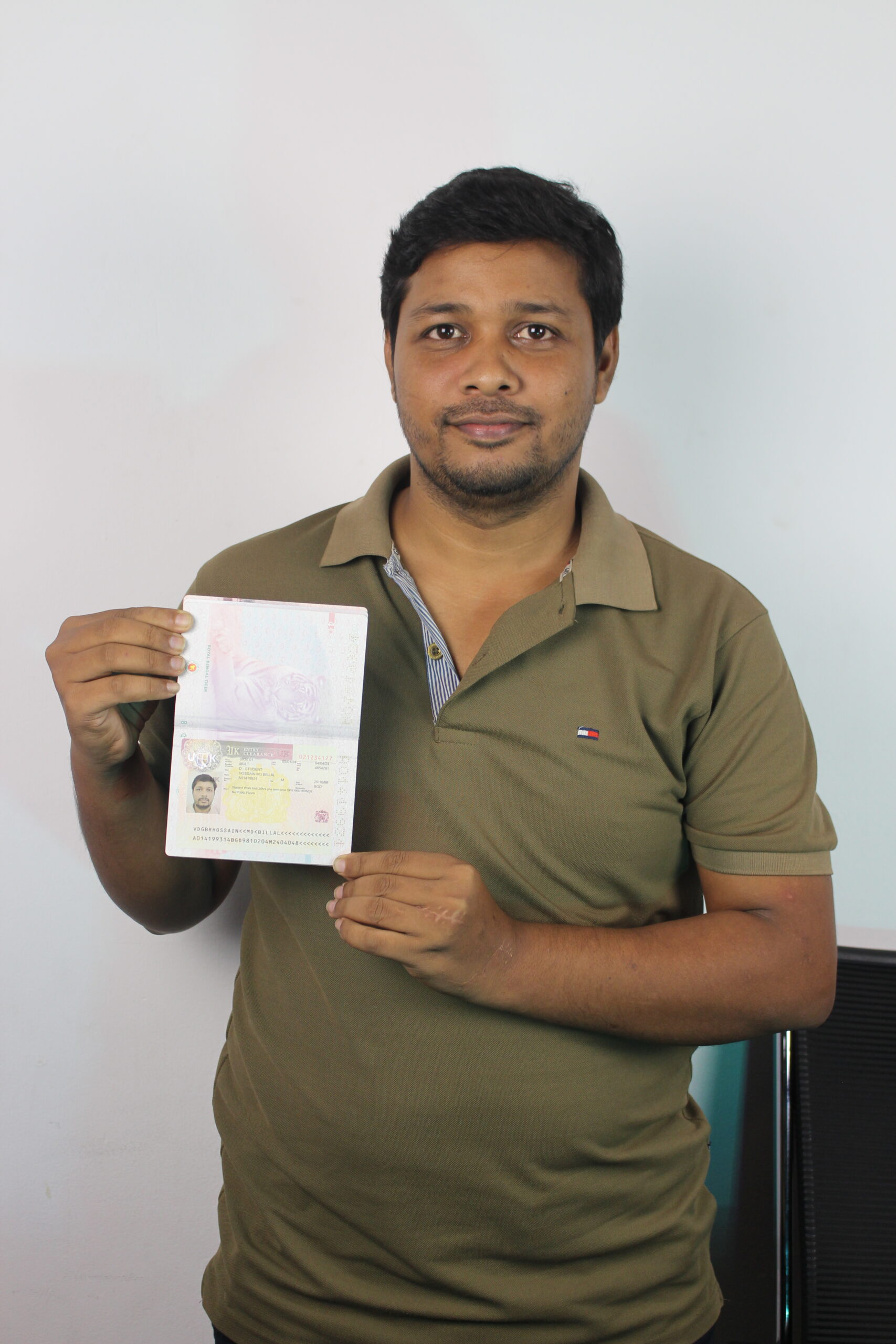 𝐇𝐞𝐚𝐫𝐭𝐢𝐞𝐬𝐭 𝐂𝐨𝐧𝐠𝐫𝐚𝐭𝐮𝐥𝐚𝐭𝐢𝐨𝐧 𝐭𝐨 𝐌𝐃. 𝐁𝐈𝐋𝐀𝐋 𝐇𝐎𝐒𝐒𝐀𝐈𝐍 𝐟𝐨𝐫 𝐠𝐞𝐭𝐭𝐢𝐧𝐠 𝐡𝐢𝐬 𝐔𝐊 𝐕𝐈𝐒𝐀 ...