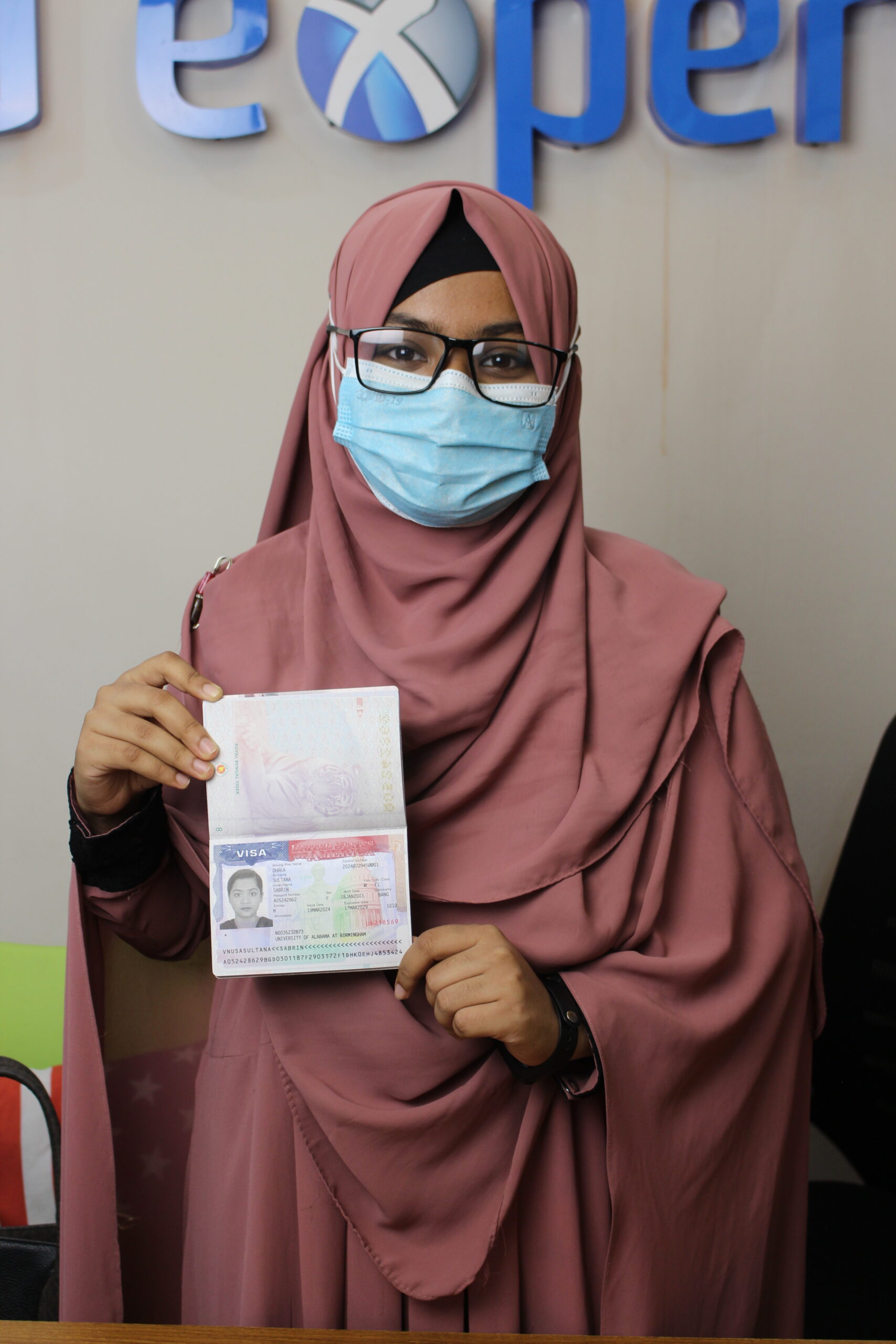 𝐇𝐞𝐚𝐫𝐭𝐢𝐞𝐬𝐭 𝐂𝐨𝐧𝐠𝐫𝐚𝐭𝐮𝐥𝐚𝐭𝐢𝐨𝐧 𝐭𝐨 𝐒𝐀𝐁𝐑𝐈𝐍 𝐒𝐔𝐋𝐓𝐀𝐍𝐀 𝐟𝐨𝐫 𝐠𝐞𝐭𝐭𝐢𝐧𝐠 𝐡𝐞𝐫 𝐔𝐒𝐀 𝐕𝐈𝐒𝐀 !! - BD Expert Education